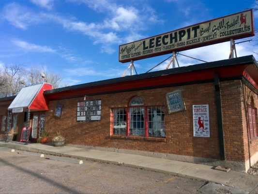 LEECHPIT RECORDS AND VINTAGE - Updated January 2025 - 68 Photos & 64 ...