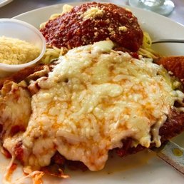 TUCKAHOE INN - Updated January 2026 - 222 Photos & 398 Reviews - 1 ...