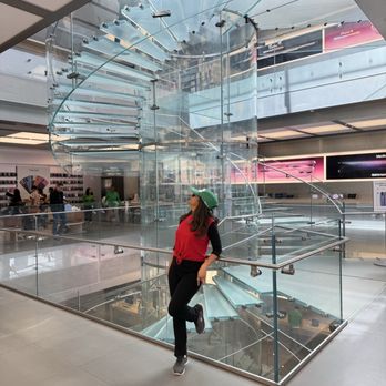 APPLE BOYLSTON STREET - Updated December 2025 - 120 Photos & 509 ...