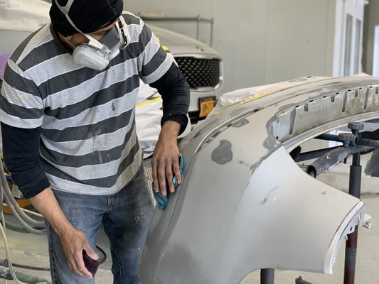 ULTIMATE AUTO BODY - Updated December 2025 - 20 Photos & 18 Reviews ...