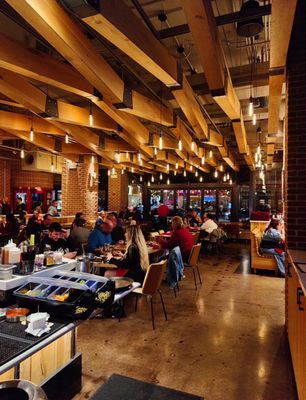 GORDON RAMSAY BURGER - Updated October 2025 - 1267 Photos & 811 Reviews ...