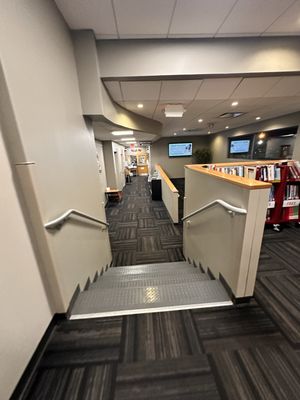 PLAINFIELD PUBLIC LIBRARY - Updated December 2025 - 14 Photos - 800 ...