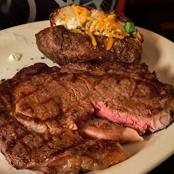 SAM KENDALL’S - Updated August 2025 - 46 Photos & 78 Reviews - 134 E Carolina Ave, Hartsville ...