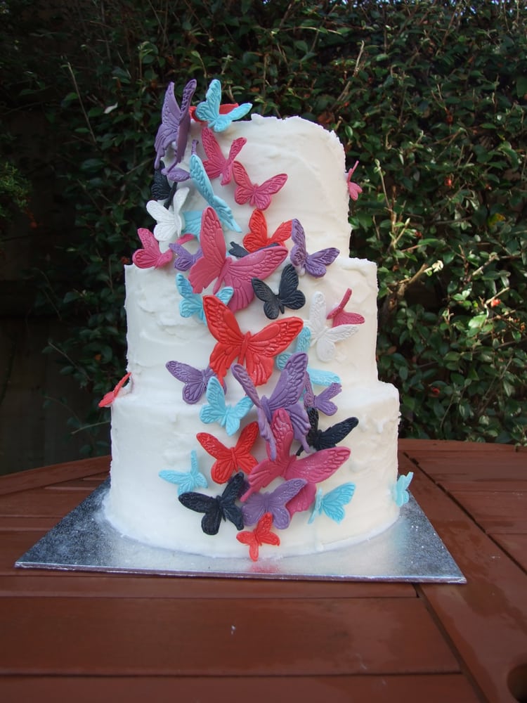 CLEVERCOW CAKES - 10 Vickers close, Bournemouth, United Kingdom ...