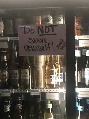 CENTER LOUNGE & RESTAURANT - Updated April 2025 - 26 Photos & 16 ...