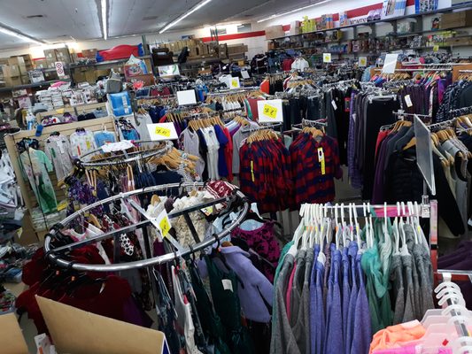 DISCOUNT DEPOT - 46 Photos & 20 Reviews - 3532 W Northern Ave, Phoenix ...