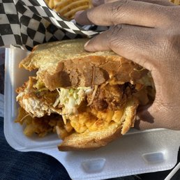 HELL’S CHICKEN - 358 Photos & 635 Reviews - Chicken Shop - 8666 ...