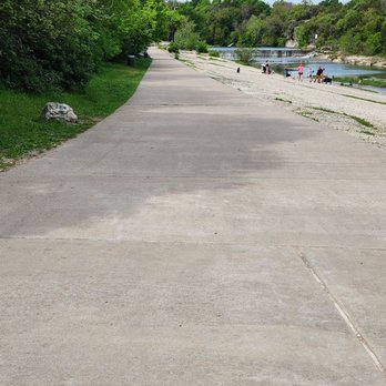 BLUE HOLE PARK - Updated January 2026 - 151 Photos & 50 Reviews - 101 S ...