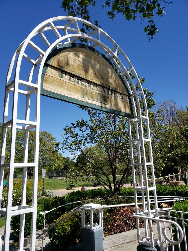 FERNANDEZ PARK - 20 Photos & 24 Reviews - Parks - 595 Tennent Ave ...