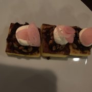 THE MAGNET - 34 Photos & 11 Reviews - Beer Bar - 309 W Pender Street ...