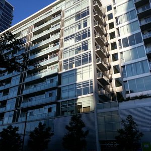 DWIGHT LOFTS - 13 Photos & 12 Reviews - University Housing - 642 S ...