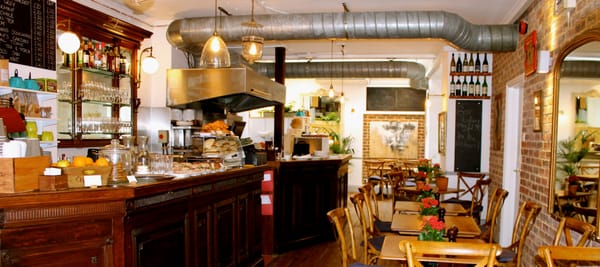 LE RENDEZVOUS DE CAFE - Updated May 2025 - 121 Charterhouse Street ...