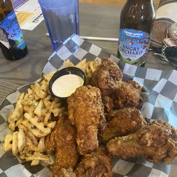 BIG FELLAS ICE HOUSE - Updated June 2025 - 63 Photos & 56 Reviews ...