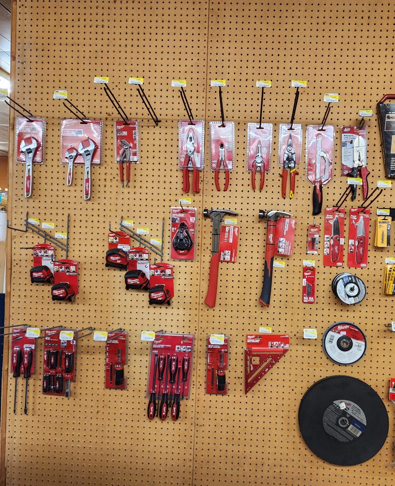 4 C’S HARDWARE - Updated May 2026 - 76 Union St, Bruceton Mills, West ...