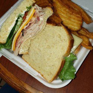 YOKE’S FRESH MARKET - Updated February 2025 - 12 Reviews - 3321 W ...