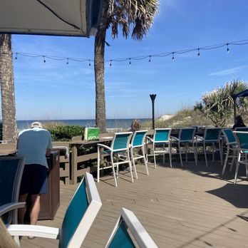 TIDES BEACH BAR & GRILLE - Updated December 2025 - 58 Photos & 35 ...