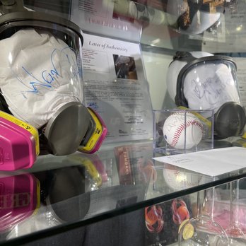 THE BREAKING BAD STORE ABQ - Updated July 2024 - 207 Photos & 49 ...