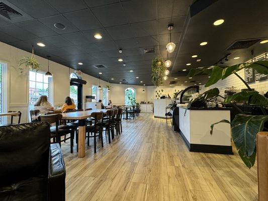 RESTLESS COFFEE CO - Updated December 2025 - 36 Photos & 27 Reviews ...