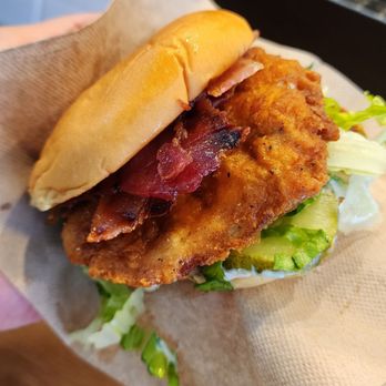 SHAKE SHACK WESTFIELD PLAZA BONITA - Updated December 2025 - 56 Photos ...