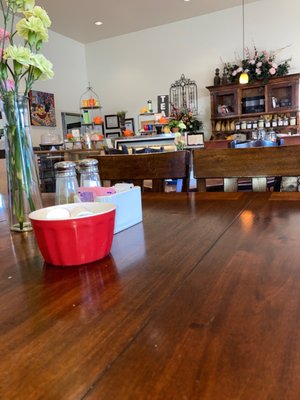 THE COURTYARD CAFE & BAKERY - Updated May 2025 - 185 Photos & 296 ...