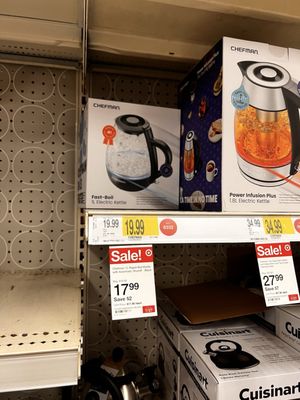 TARGET - Updated December 2025 - 137 Photos & 54 Reviews - 1575 Niagara ...