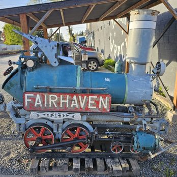 TRAIN WRECK BAR - Updated December 2024 - 928 Photos & 943 Reviews ...