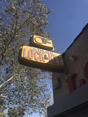 CALIFORNIA LOCK & SAFE - Updated October 2025 - 128 Reviews - 5718 York ...