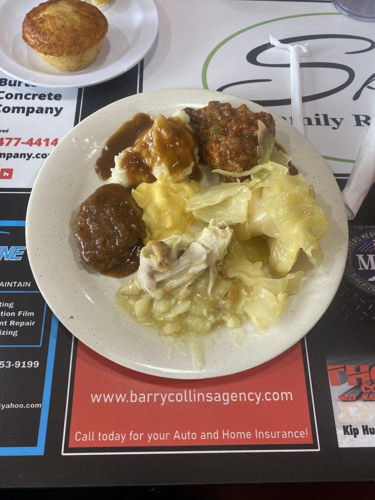 SPIROS FAMILY RESTAURANT - Updated October 2025 - 26 Photos & 47 ...