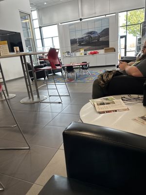 LAWRENCE KIA - Updated January 2026 - 127 Photos & 217 Reviews - 1225 E ...