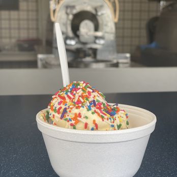 HANKS FROZEN CUSTARD - Updated August 2025 - 88 Photos & 74 Reviews ...