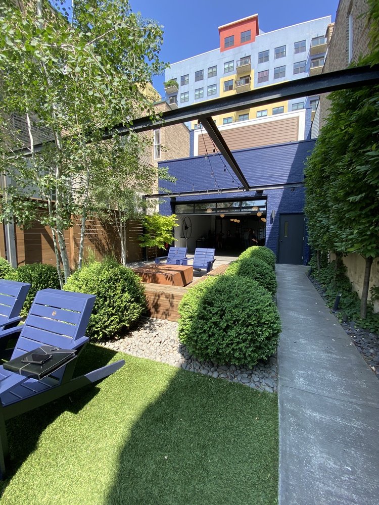 THE LYTLE HOUSE - 32 Photos & 21 Reviews - 5517 N Broadway St, Chicago ...