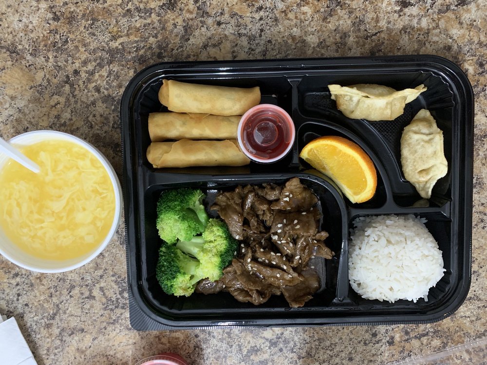 SUN WOK - Updated August 2024 - 34 Photos & 54 Reviews - 2410 Rankin ...