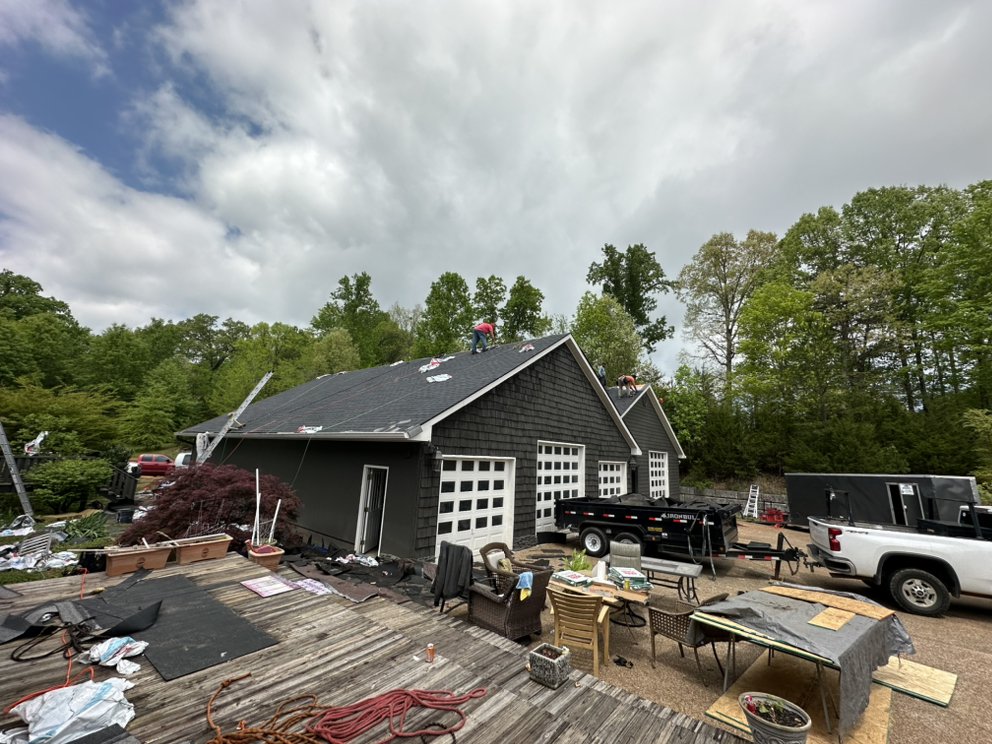 BIG BEAR CONSTRUCTION AND RESTORATIONS - Updated June 2025 - 31 Photos - Knoxville, Tennessee ...