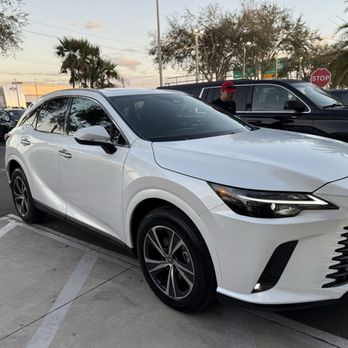 LEXUS OF TAMPA BAY - Updated October 2025 - 100 Photos & 264 Reviews ...
