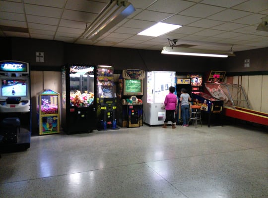 MADISON-SQUARE LANES - Updated June 2026 - 15 Photos & 27 Reviews ...
