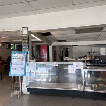 KANEMITSU’S BAKERY & COFFEE SHOP - Updated December 2025 - 327 Photos ...