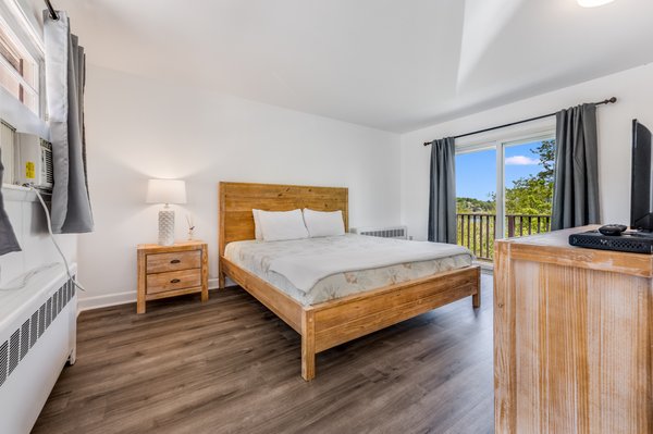 CASTLE MANOR INN - Updated September 2025 - 71 Photos & 72 Reviews ...