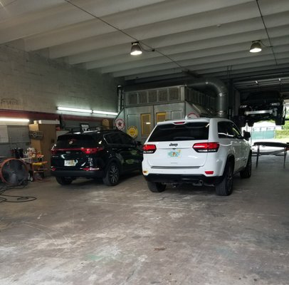 UNIQUE AUTO BODY - Updated November 2025 - 25 Photos & 60 Reviews - 837 ...