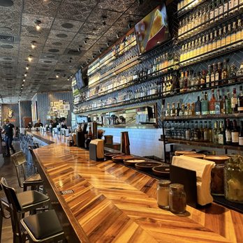 RREAL TACOS - BUCKHEAD - Updated July 2024 - 41 Photos & 37 Reviews ...