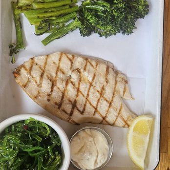 FISH 101 - Updated December 2025 - 1163 Photos & 1513 Reviews - 1468 N ...