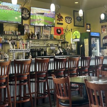 ART’S PLACE - Updated December 2025 - 292 Photos & 430 Reviews - 563 ...