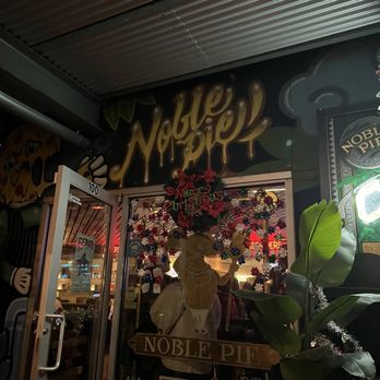 NOBLE PIE PARLOR - MIDTOWN - Updated December 2025 - 784 Photos & 708 ...