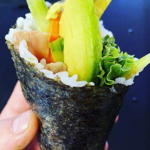 BLUE FIN SUSHI & GRILL - Updated June 2024 - 122 Photos & 192 Reviews ...