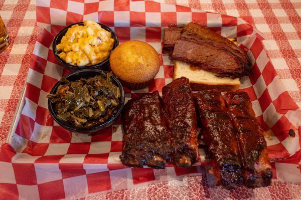 FAMOUS DAVE’S BAR-B-QUE - 179 Photos & 268 Reviews - 2430 Prince ...