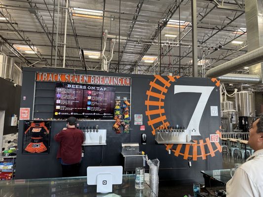 TRACK 7 BREWING - NATOMAS - CLOSED - Updated June 2025 - 1148 Photos ...