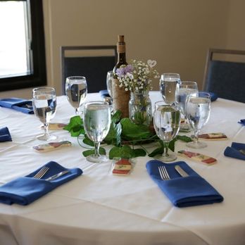 HIDDEN VALLEY COUNTRY CLUB - Updated January 2026 - 60 Photos & 21 ...