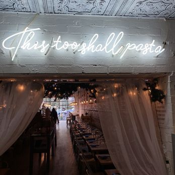 THE WHITE BULL - Updated July 2024 - 951 Photos & 442 Reviews - 123 E ...