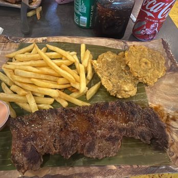 SIMON PARRILLA BAR & GRILL - Updated January 2026 - 138 Photos & 88 ...