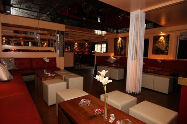 PONY - Updated June 2025 - 12 Photos & 18 Reviews - Strönwai 6, Kampen ...