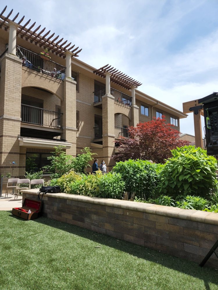 HARWOOD PLACE RETIREMENT LIVING COMMUNITY - Updated July 2025 - 8220 ...